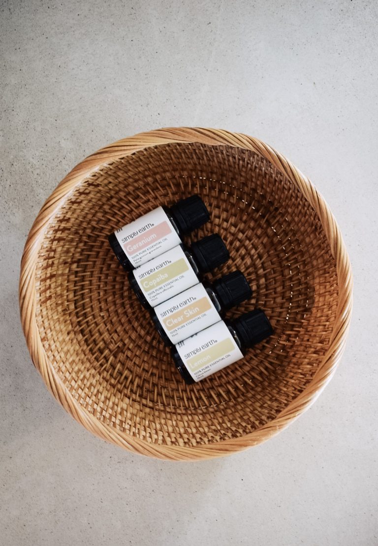 Simply Earth Essential Oils Review - Happy Home Happy Heart